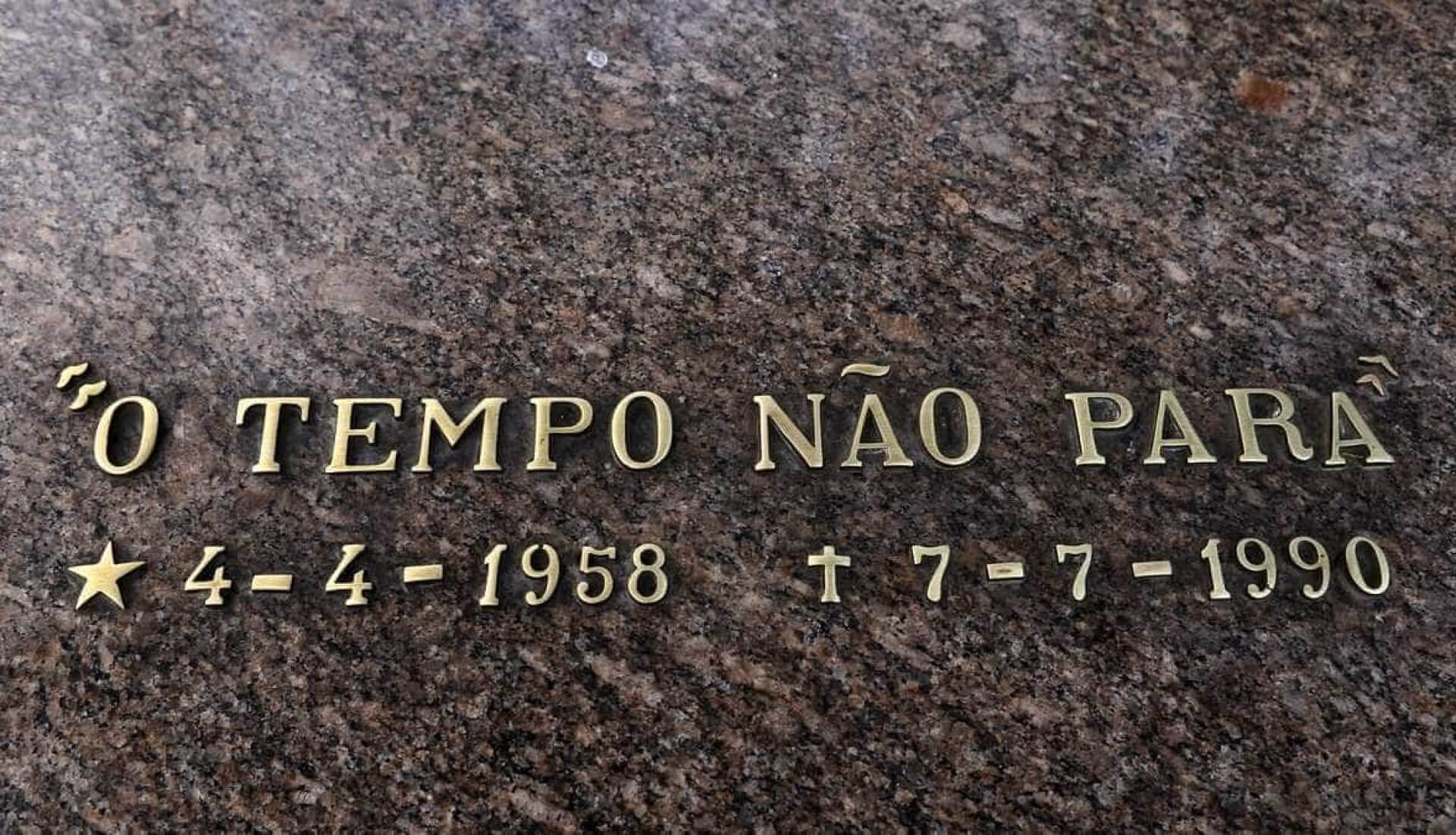 Frases Para Lápide: como escolher? - Estrela Azul Seguros